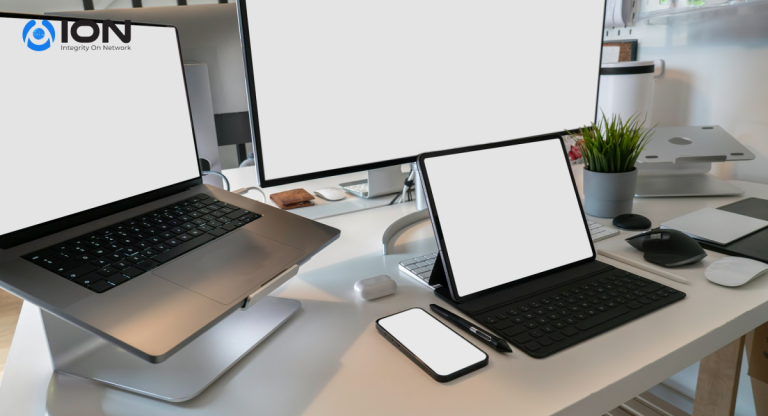 Cara Memperbaiki Layar Laptop Blank Putih dengan Aman - ION Network Blog